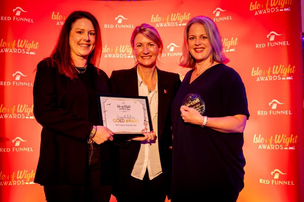 Winners crowned for Red Funnel’s Isle of Wight Awards in colourful ...